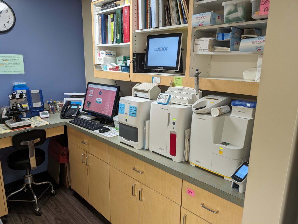 Pet Full Spectrum In-House Laboratory In Sycamore, IL 60178 | Sycamore ...